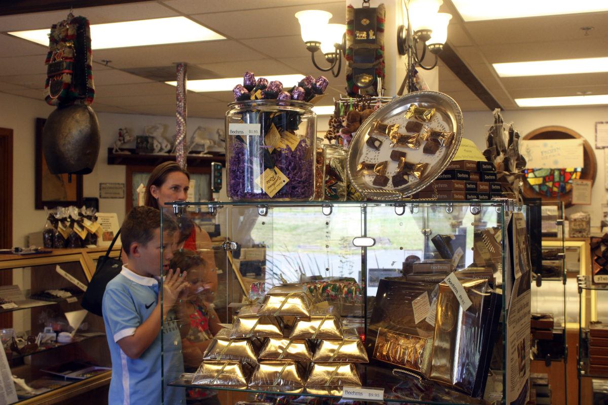 Boehm’s celebrates 60 years of rich culture and chocolates | Issaquah ...