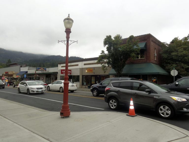 Downtown Issaquah Association receives national accreditation ...