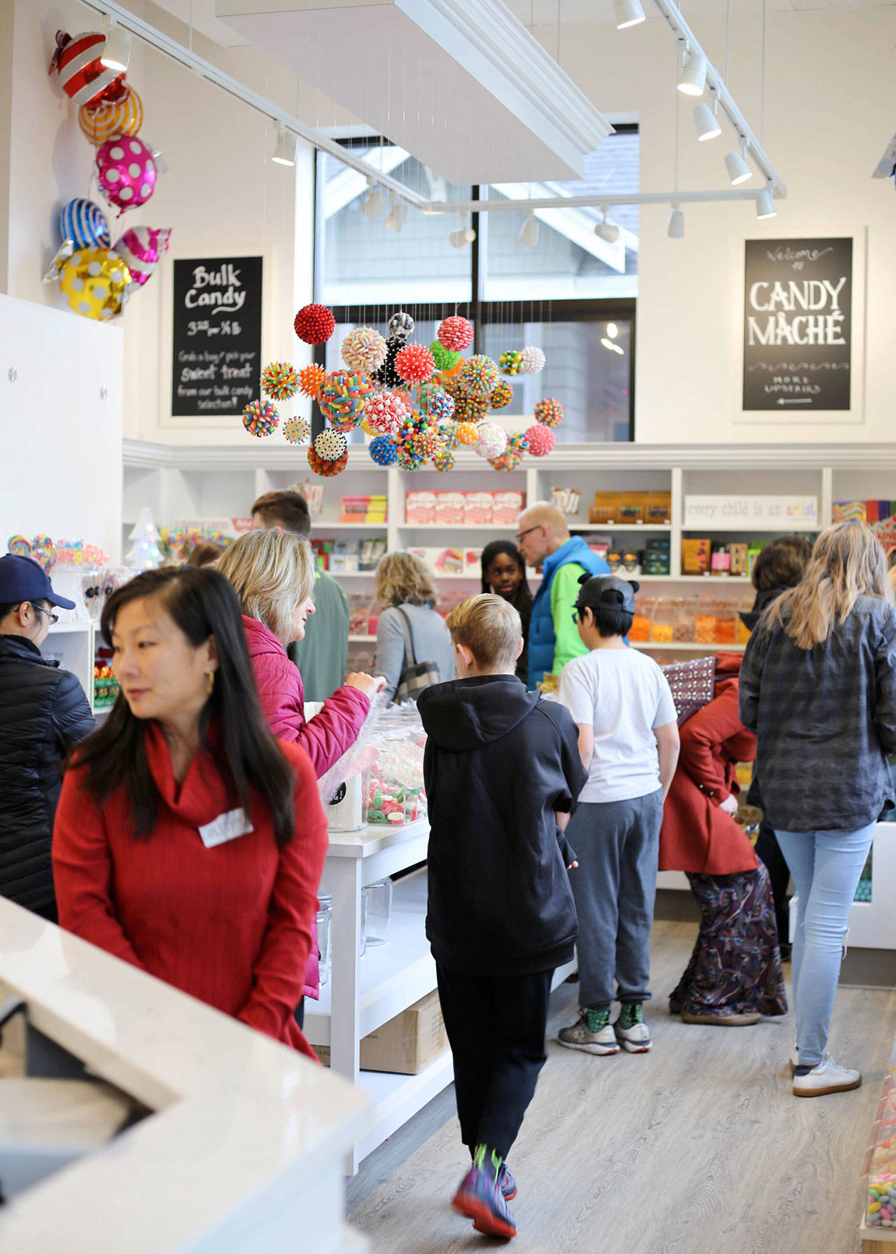 Candy artist opens new store in Issaquah | Issaquah Reporter