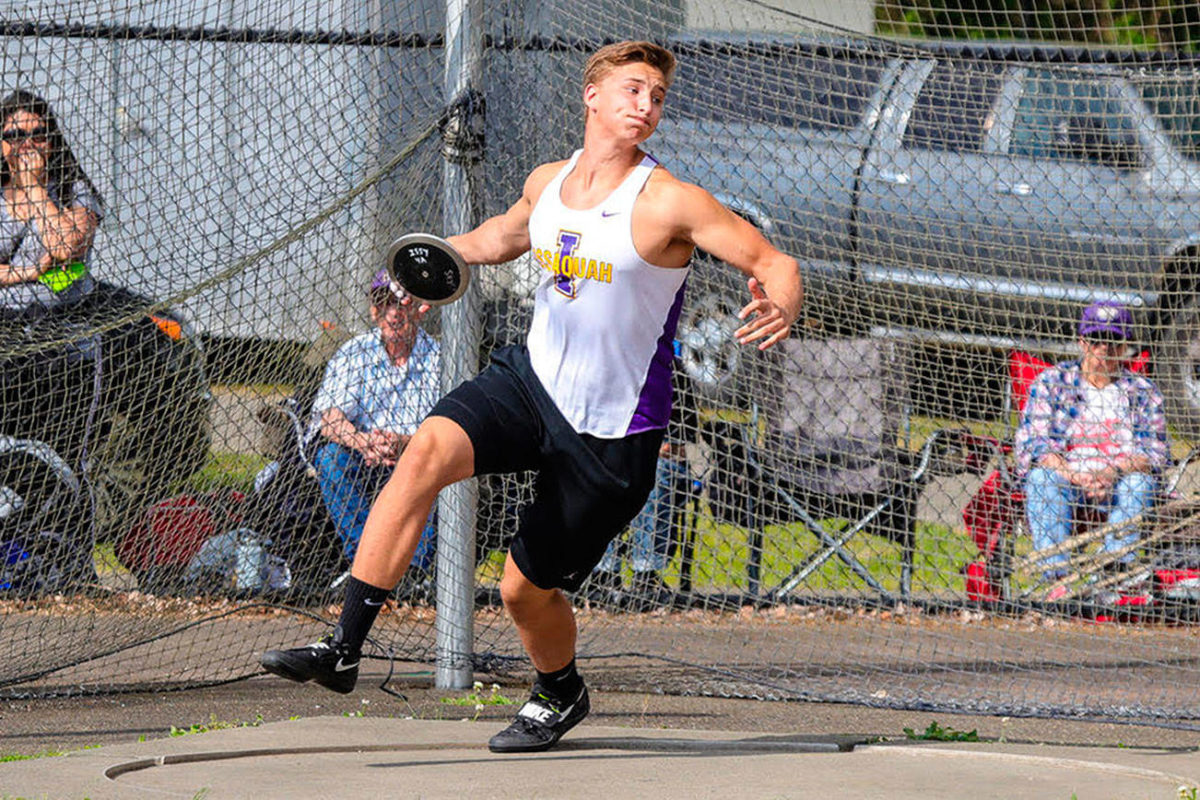 Jensen dominates at districts in discus | Issaquah Reporter