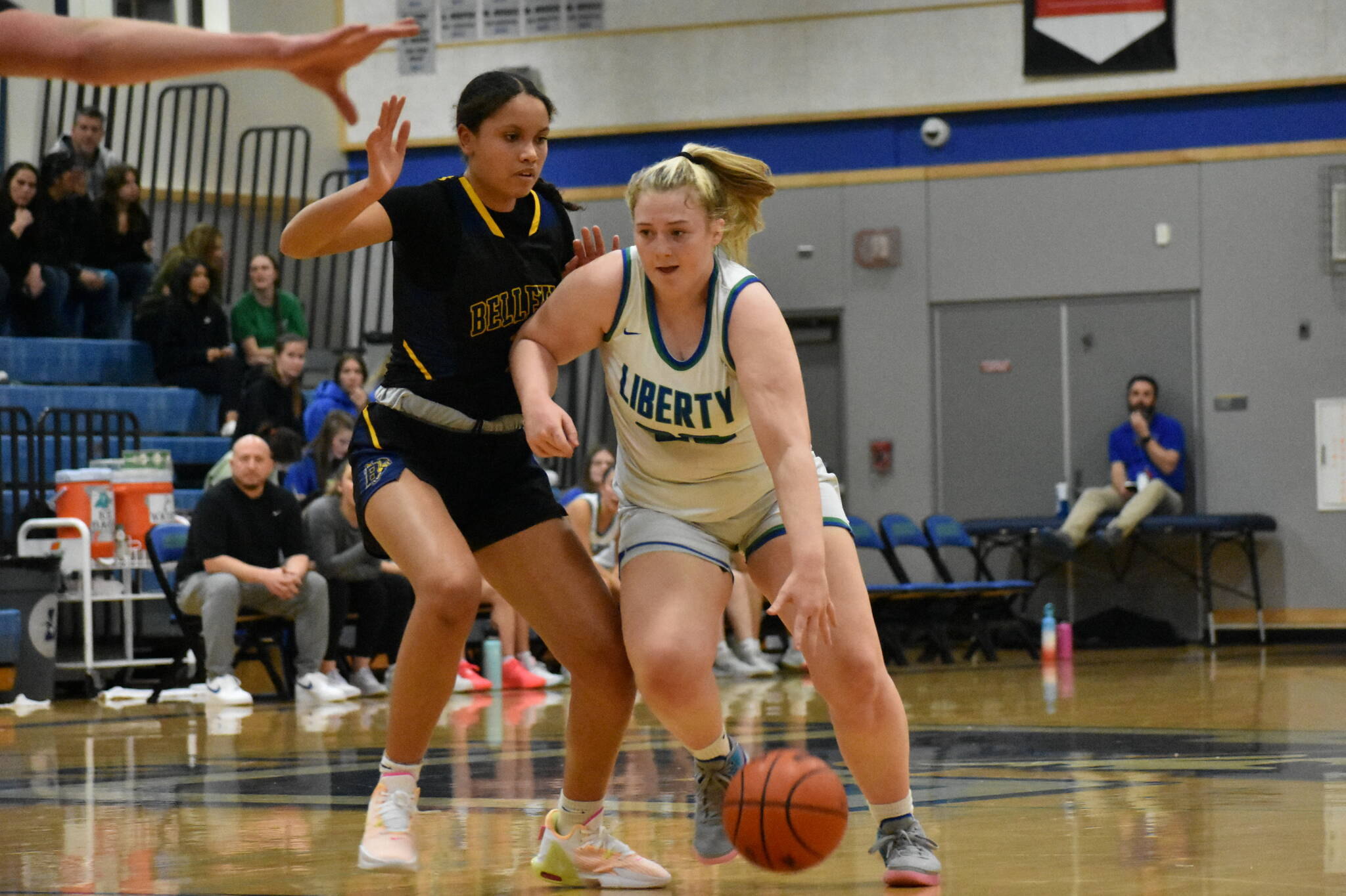 Hoops: Liberty girls win fifth straight to start season over Bellevue ...